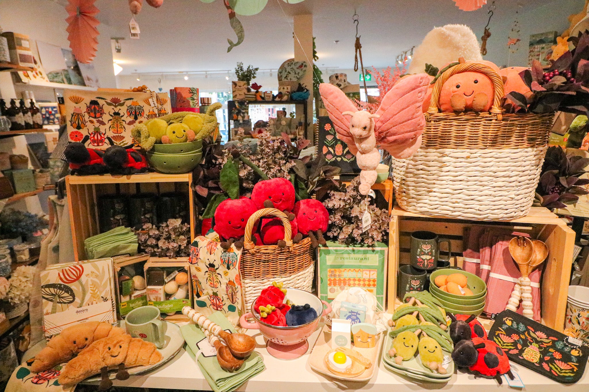 KEPT GIFTS & HOUSEWARES